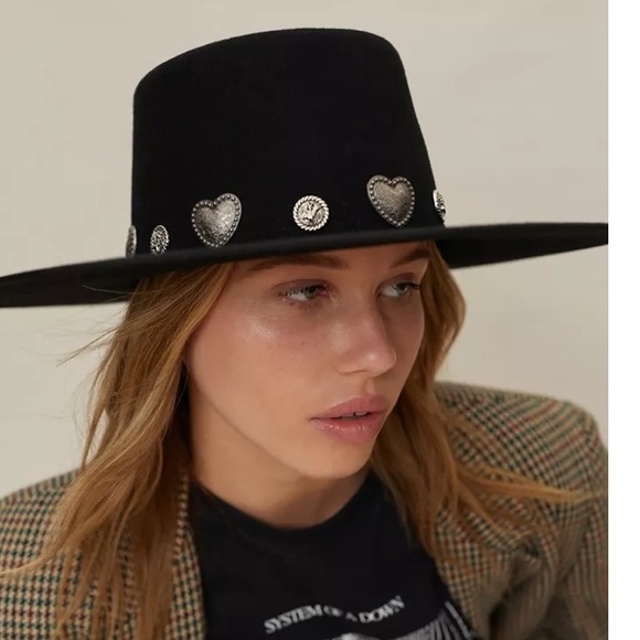 Wyeth by Todd Magill | Accessories | Left Rare New Wyeth Charmed Wool ...